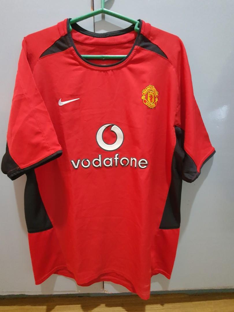 Authentic Classic Manchester United Home Kit, Men's Fashion, Activewear ...