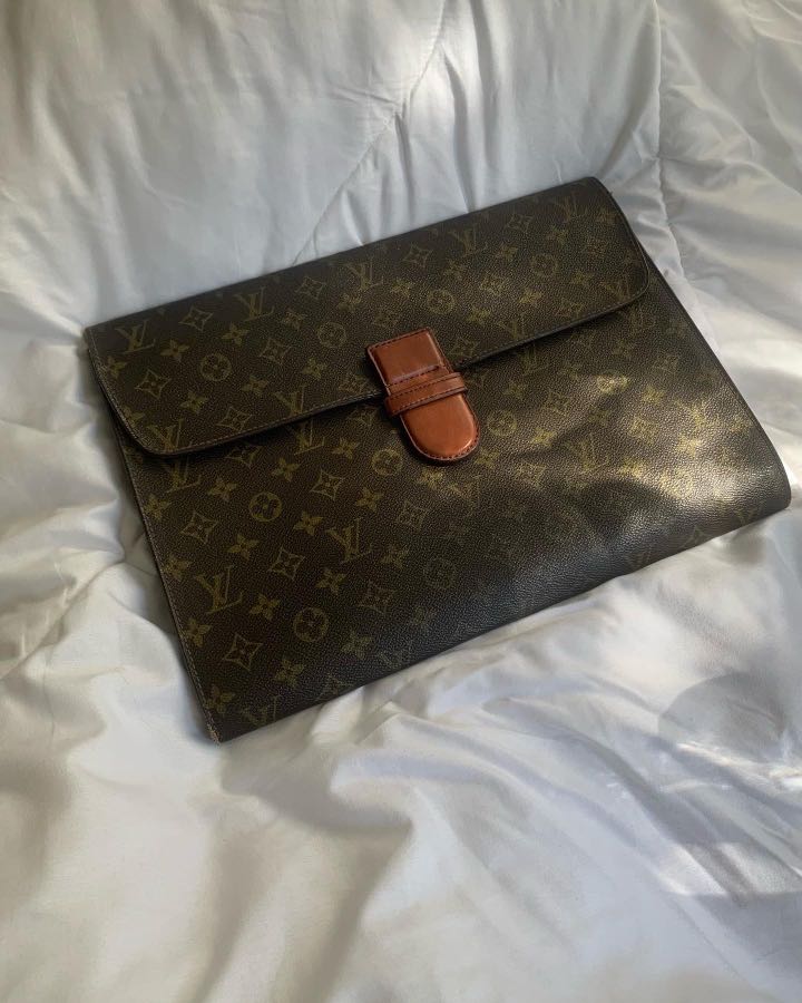 Authentic Louis Vuitton Laptop Case/Clutch, Luxury, Bags & Wallets on ...