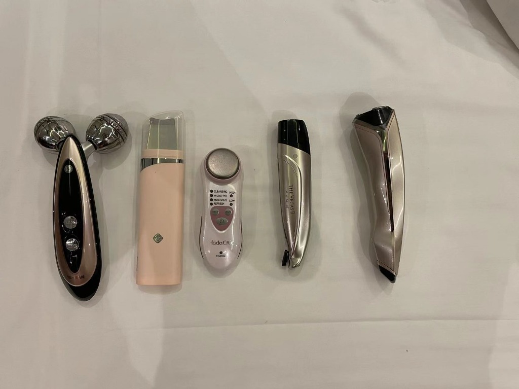 Beauty instrument Ya-Man The Zeus Hitachi - Hadacrie, Beauty & Personal ...