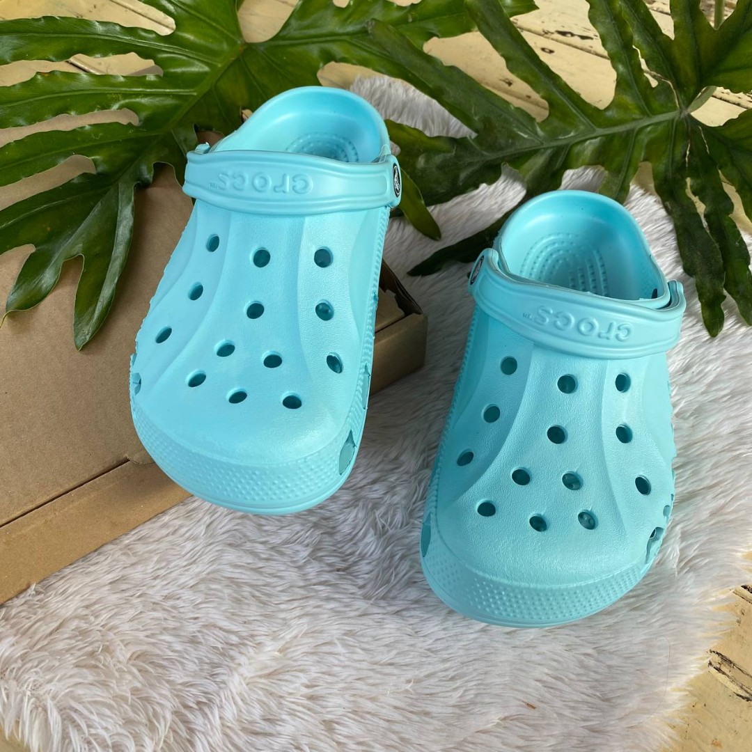 Crocs Baya Clog in Ice Blue size W7, Women's Fashion, Footwear ...