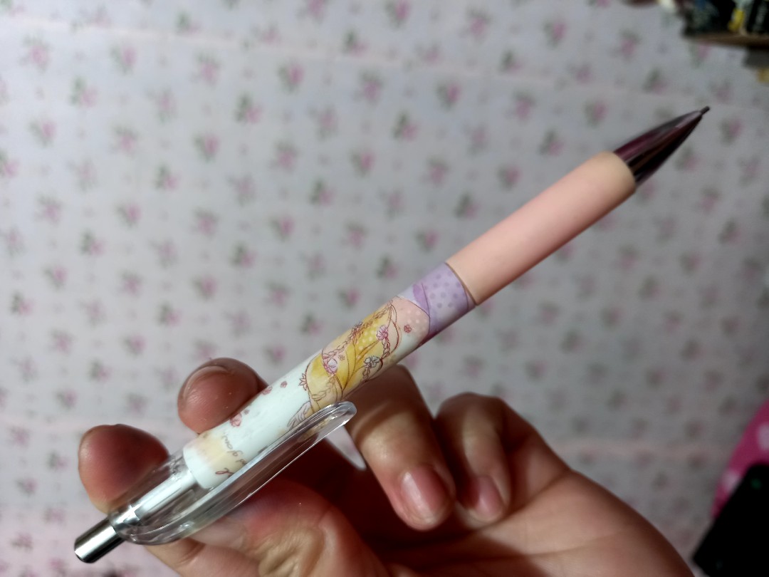 Disney Rapunzel Mechanical Pen, Hobbies & Toys, Memorabilia ...