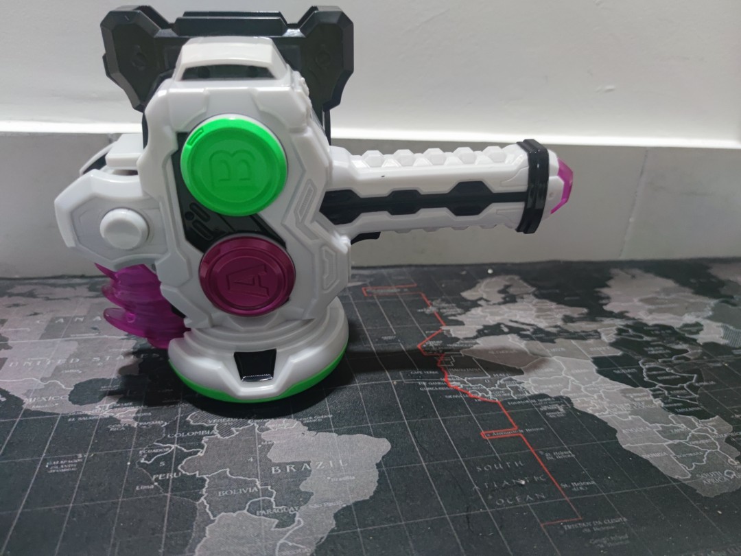 SOLD!!!! DX Kamen Rider Ex Aid weapon Gashacon Breaker, Hobbies & Toys ...