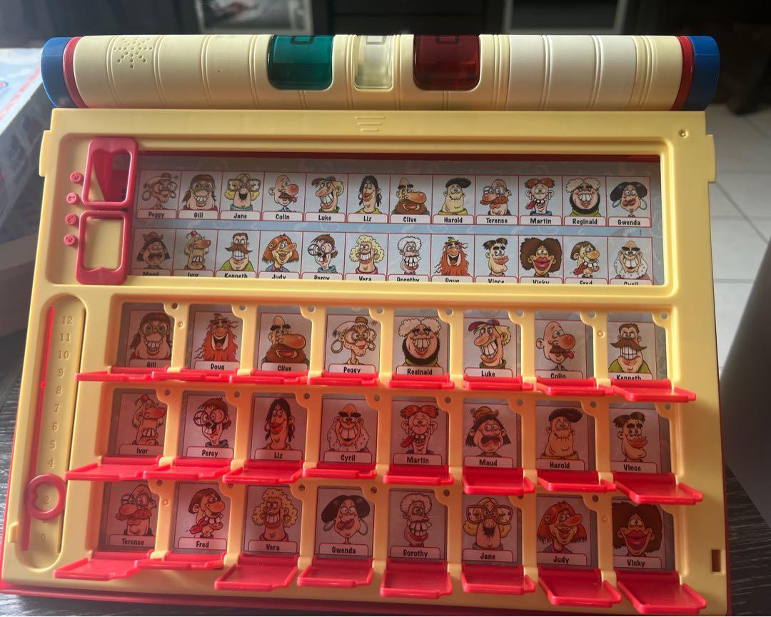 GUESS WHO electronic games, Hobbies & Toys, Toys & Games on Carousell