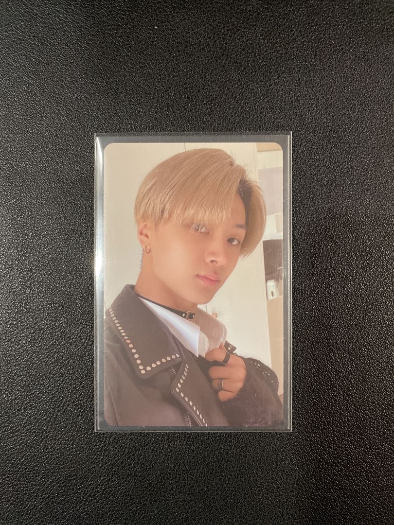 Jay PC, Hobbies & Toys, Memorabilia & Collectibles, K-Wave on Carousell