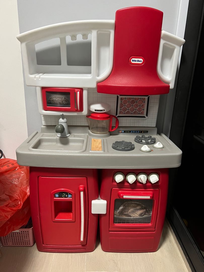 Little Tikes Kitchen Set, Hobbies & Toys, Toys & Games on Carousell