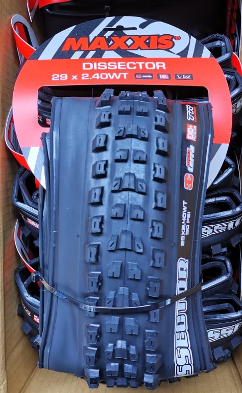 Maxxis DISSECTOR 29x2.40WT 3CMaxterra EXO+ TR Foldable Tyre, Sports ...