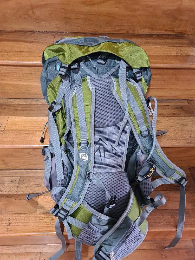 New Outlander backpack 50+5 (Negotiable), Men's Fashion, Bags ...