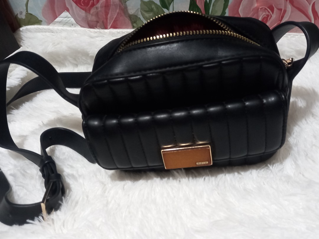 Original Parfois Sling Bag Women s Fashion Bags Wallets Cross body Original Parfois Sling Bag Women s Fashion Bags Wallets Cross body