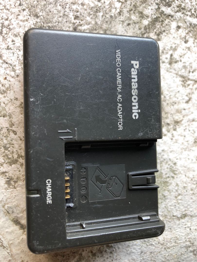Panasonic Battery Charger, Photography, Photography Accessories ...