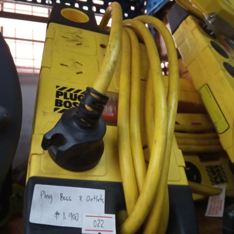 PLUG BOSS 8 OUTLETS, TV & Home Appliances, Electrical, Adaptors ...