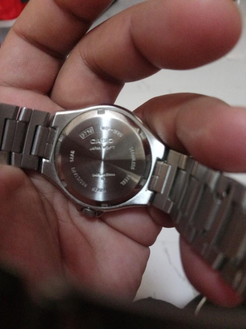 Police & casio watch, Men's Fashion, Watches & Accessories, Watches on ...