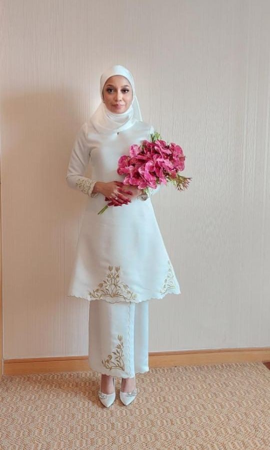 Sewa Baju Nikah Sanding Pengantin Full Set, Women's Fashion, Muslimah ...