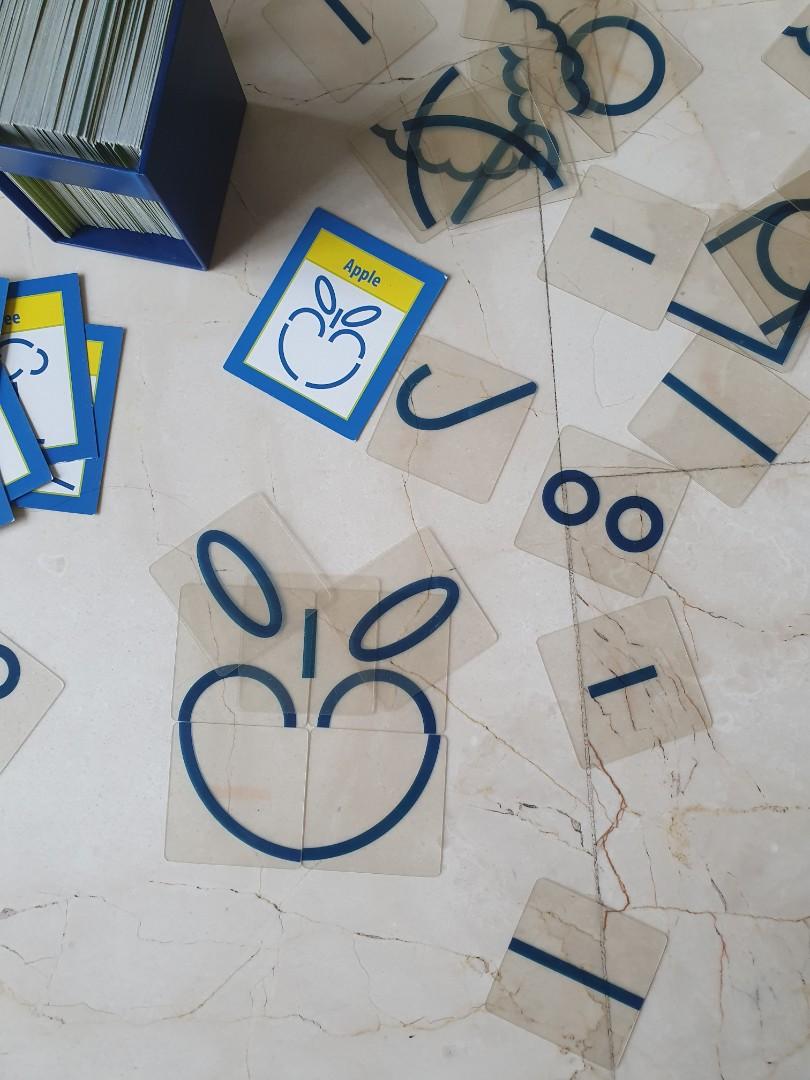 Squint Junior Award Winning Game, Hobbies & Toys, Toys & Games on Carousell