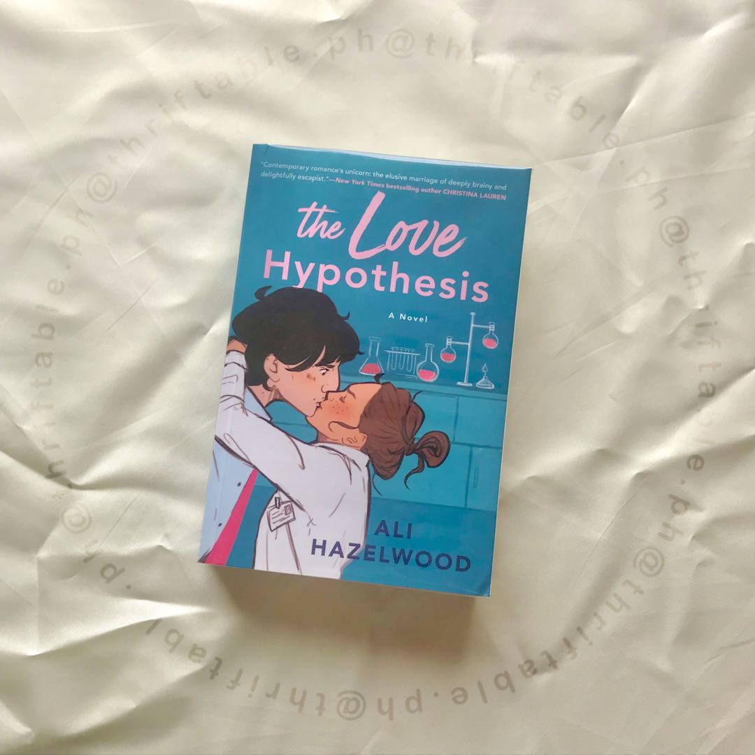 The Love Hypothesis by Ali Hazelwood (Tiktok / BookTok Bestselling ...