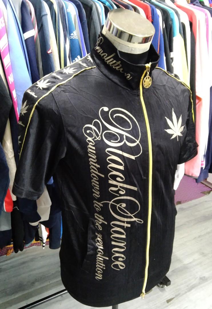 Tracktop Daun Rasta, Men's Fashion, Tops & Sets, Hoodies on Carousell