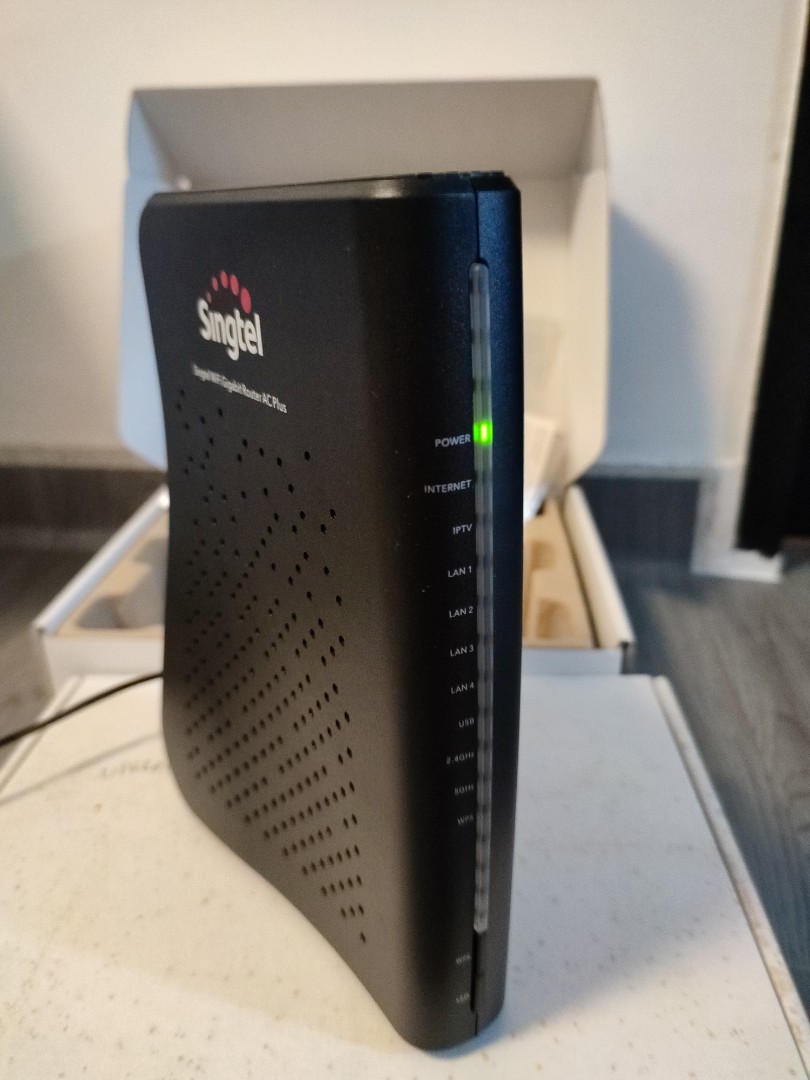 Singtel Router (Used), Computers & Tech, Parts & Accessories ...