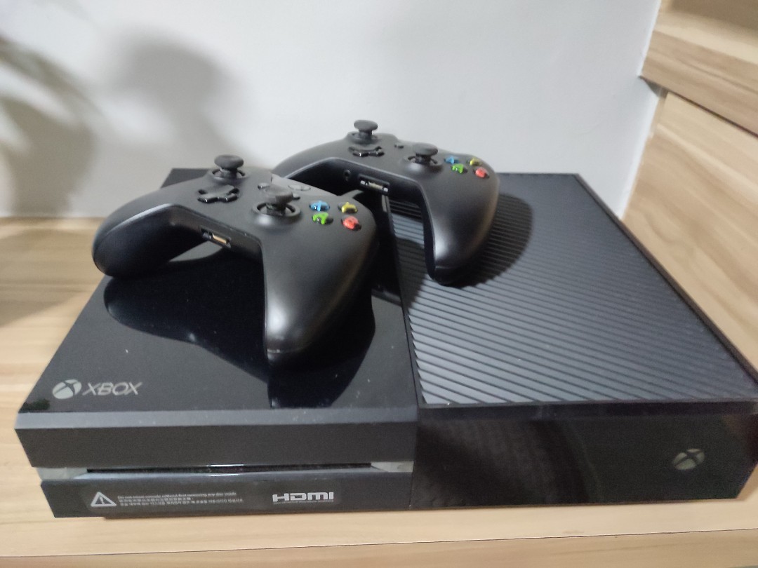 Xbox One with Kinetic sensor, Video Gaming, Video Game Consoles, Xbox ...