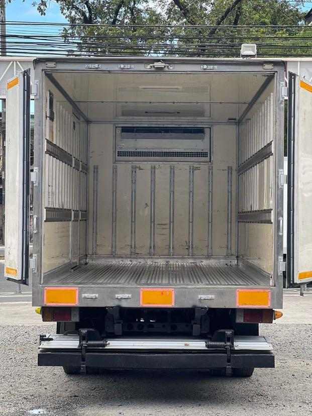 2020 Isuzu Elf Reefer Van 14ft. NPR with Power Lifter -30 Degrees ...