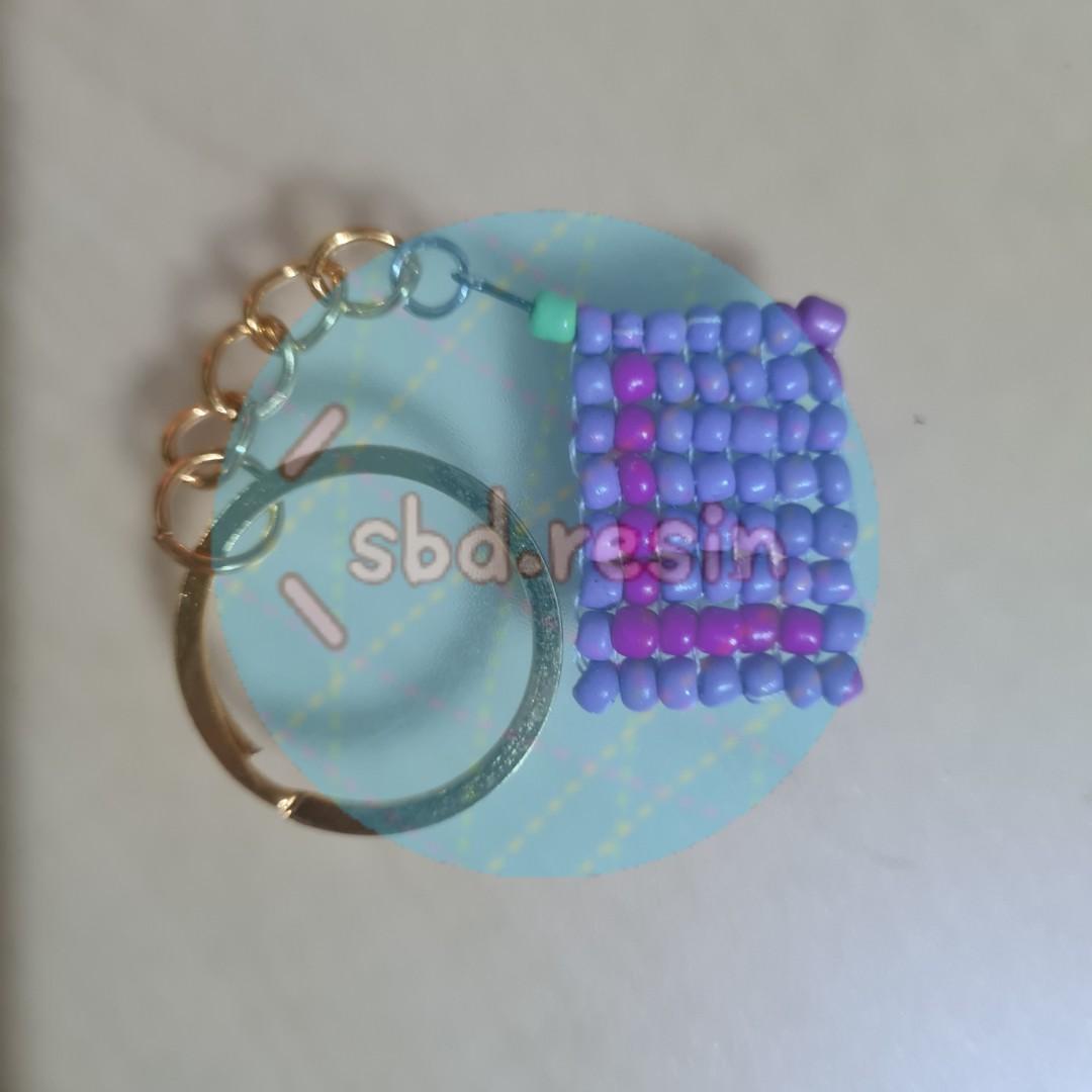 Customize Beads Alphabet Keychain, Hobbies & Toys, Stationery & Craft ...