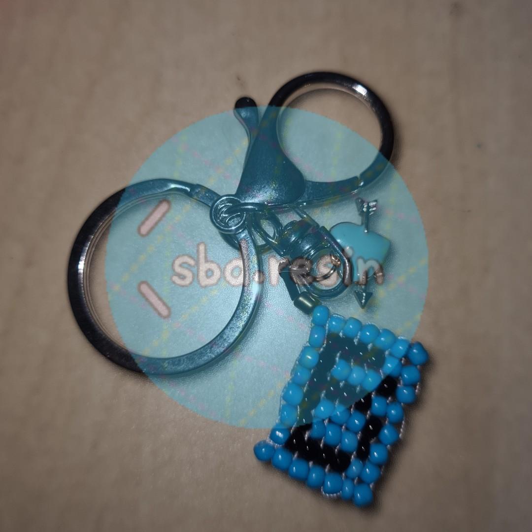 Customize Beads Alphabet Keychain, Hobbies & Toys, Stationery & Craft ...