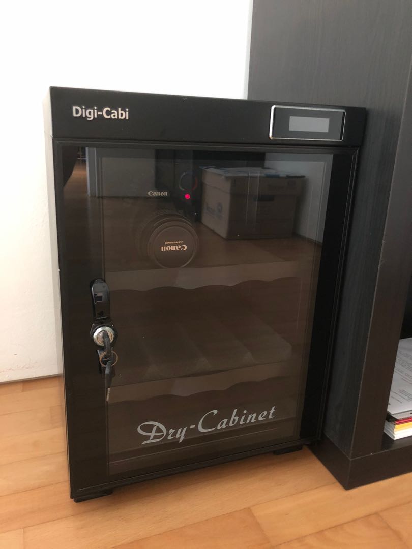 Digi-Cabi AD series 50 litre camera dry cabinet, Photography ...
