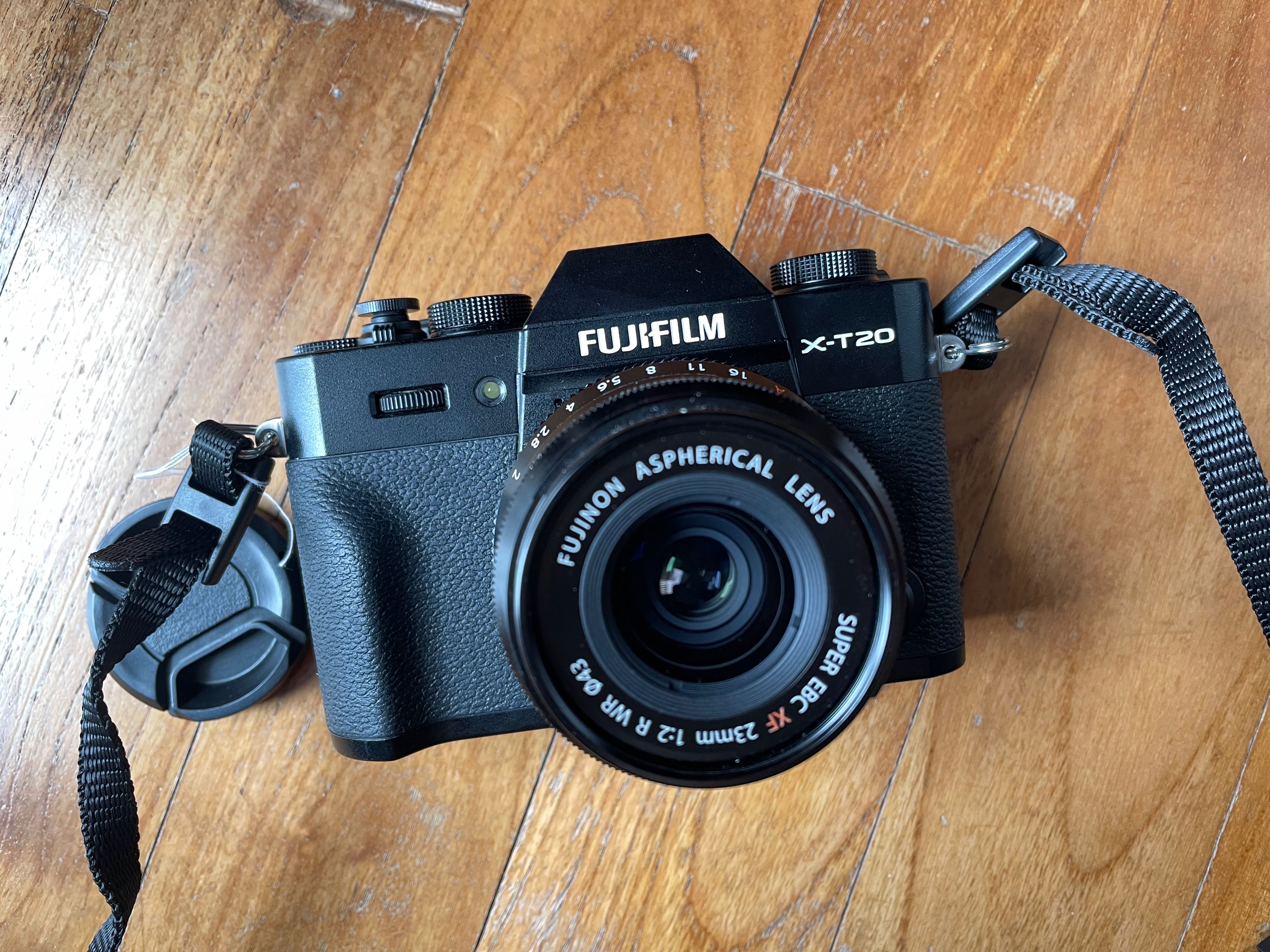 Fujifilm XT20 Mint, Photography, Cameras on Carousell