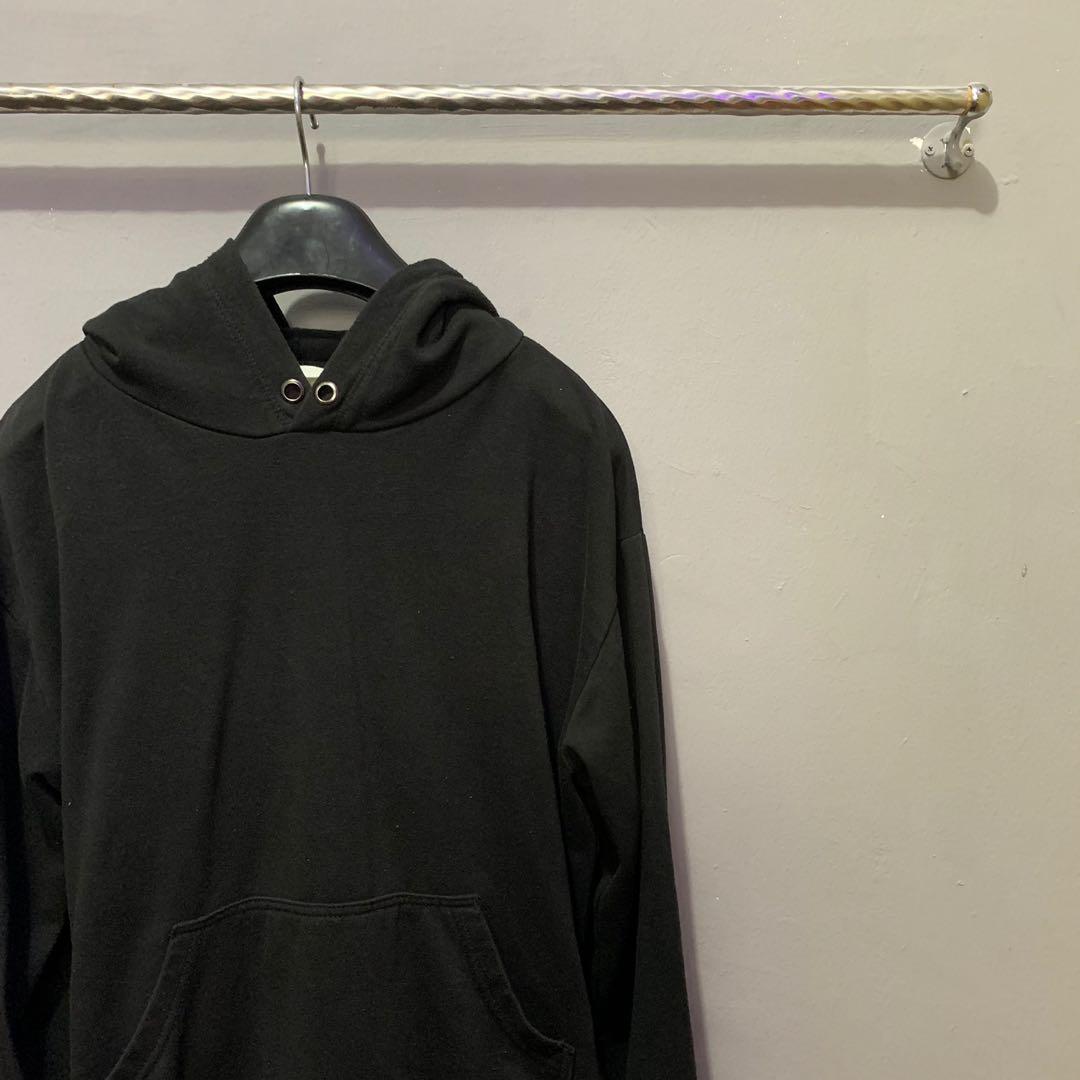Hoddie plain, Men's Fashion, Tops & Sets, Hoodies on Carousell