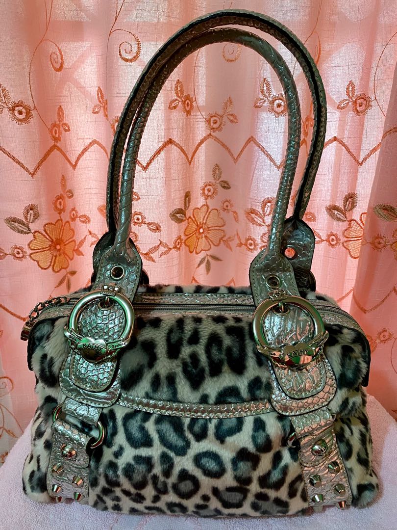 Sale! Sale! Kathy bag, Women's Fashion, Bags & Wallets, Shoulder Bags ...