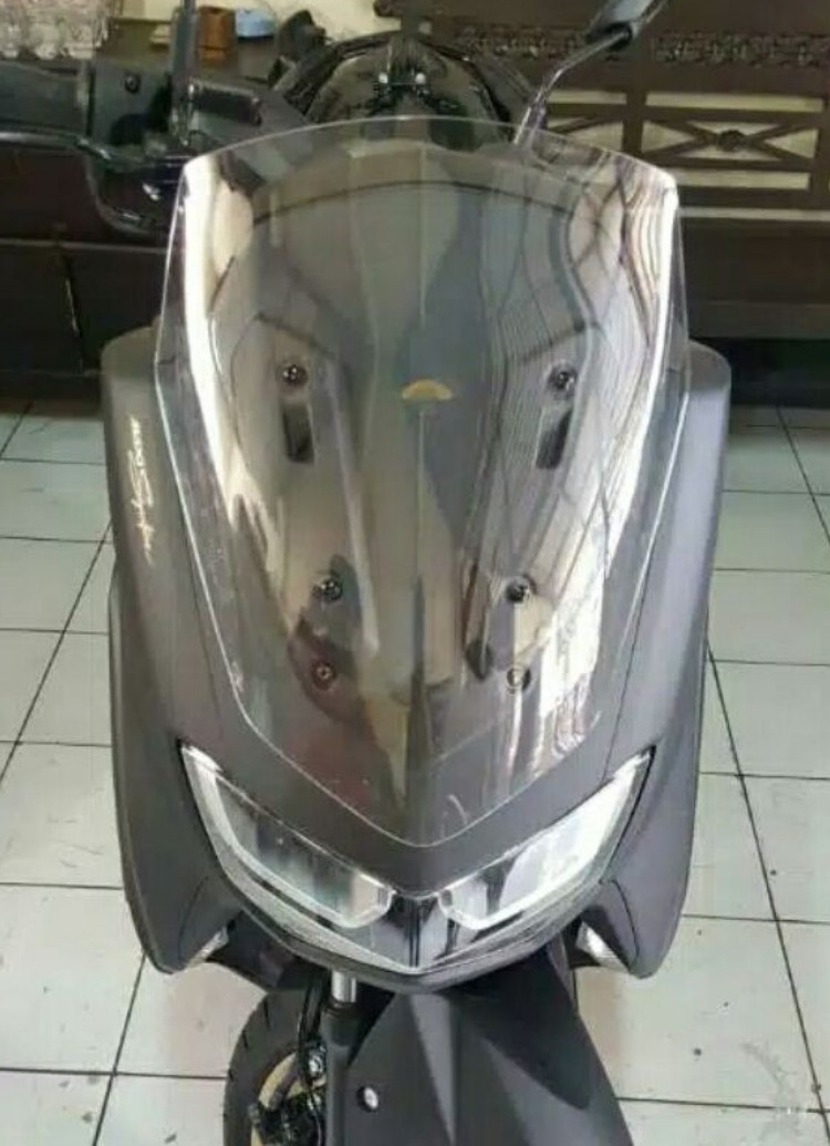 Nmax v2 visor, Motorcycles, Motorcycle Accessories on Carousell