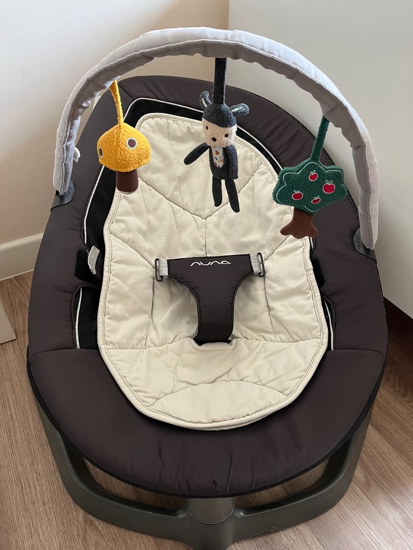 NUNA Leaf rocker, Babies & Kids, Infant Playtime on Carousell