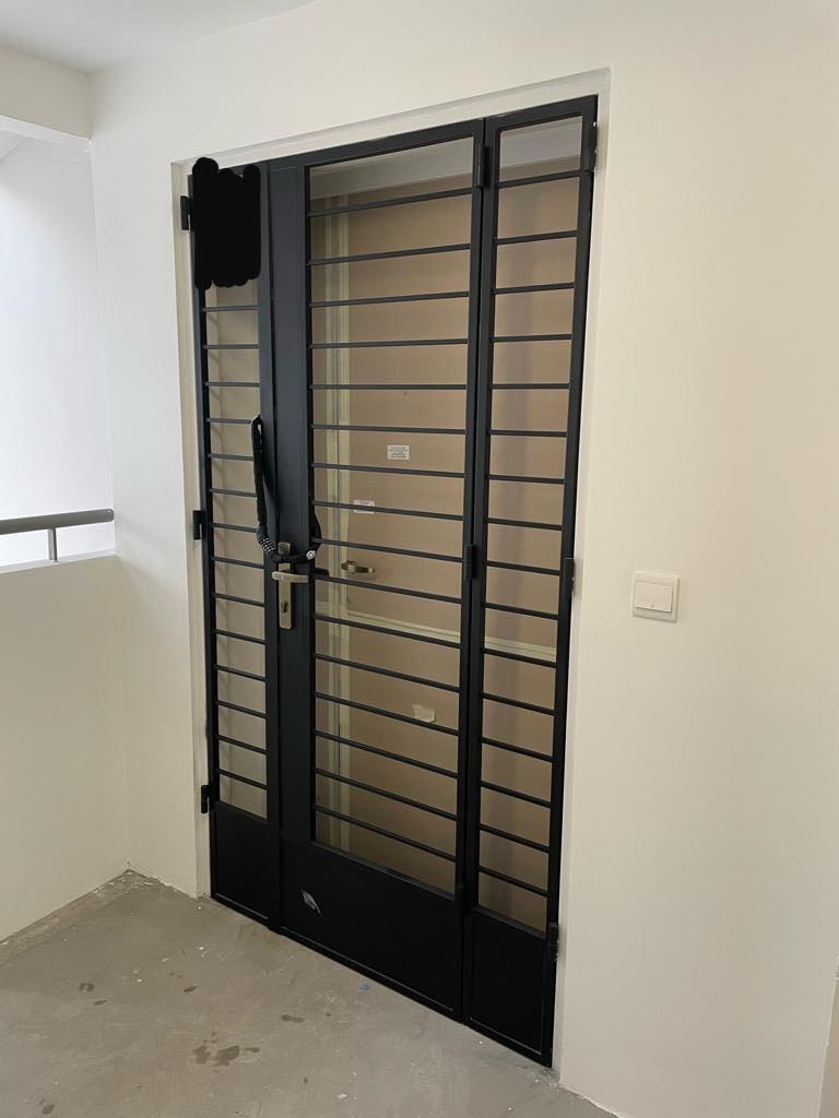 Original BTO Gate and Door Lock, Furniture & Home Living, Security ...