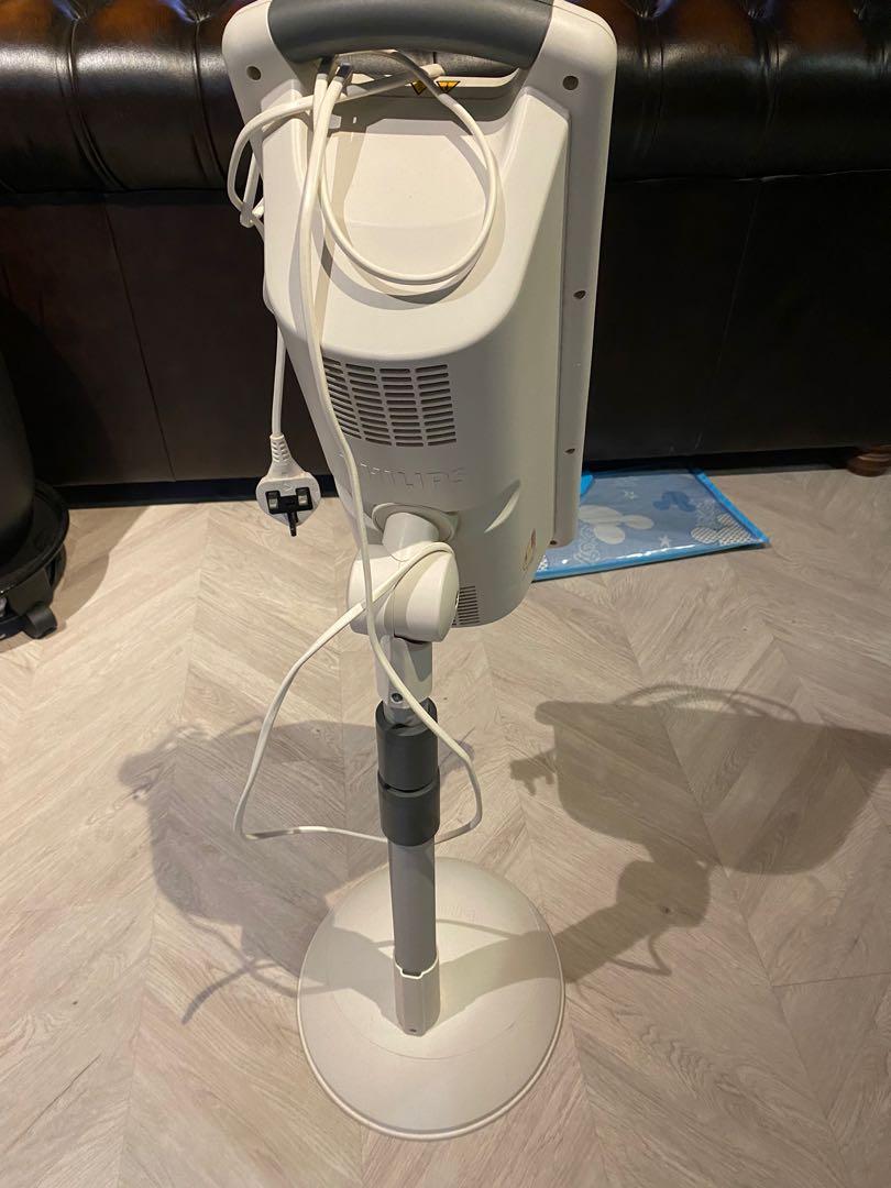 Philips infracare 650w newer model HP3643, Beauty & Personal Care, Bath ...