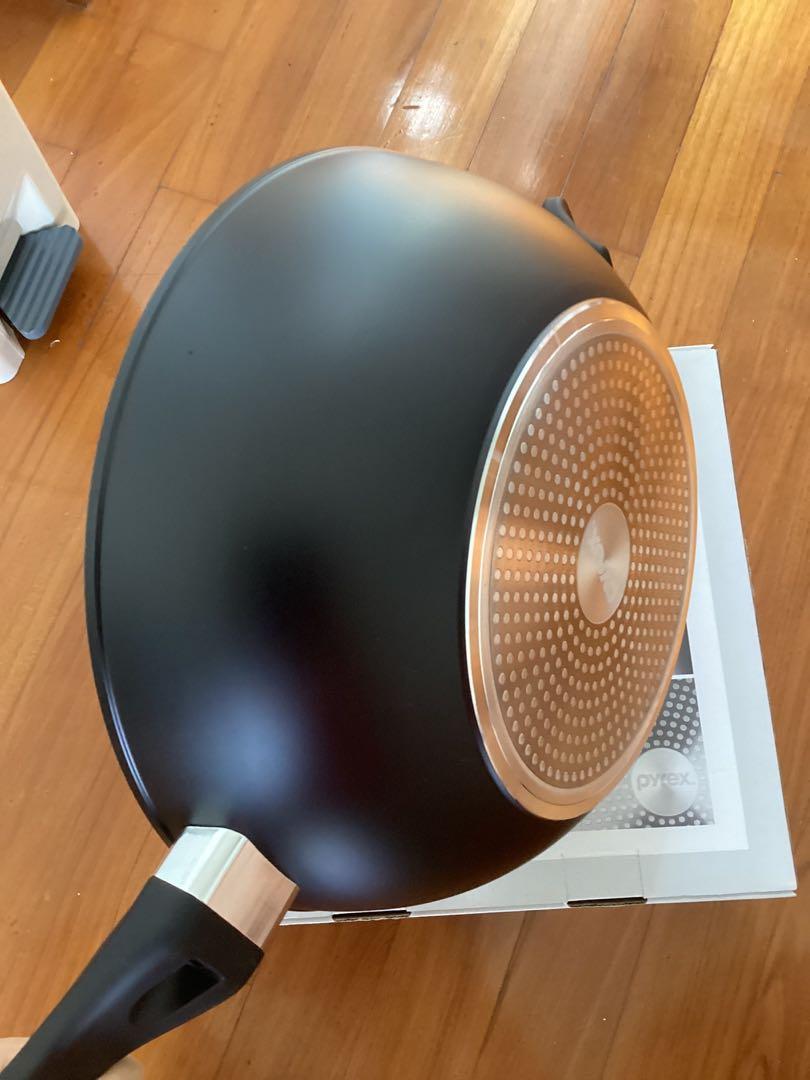 Pyrex induction cookware non-stick wok pan 32 cm, Furniture & Home ...