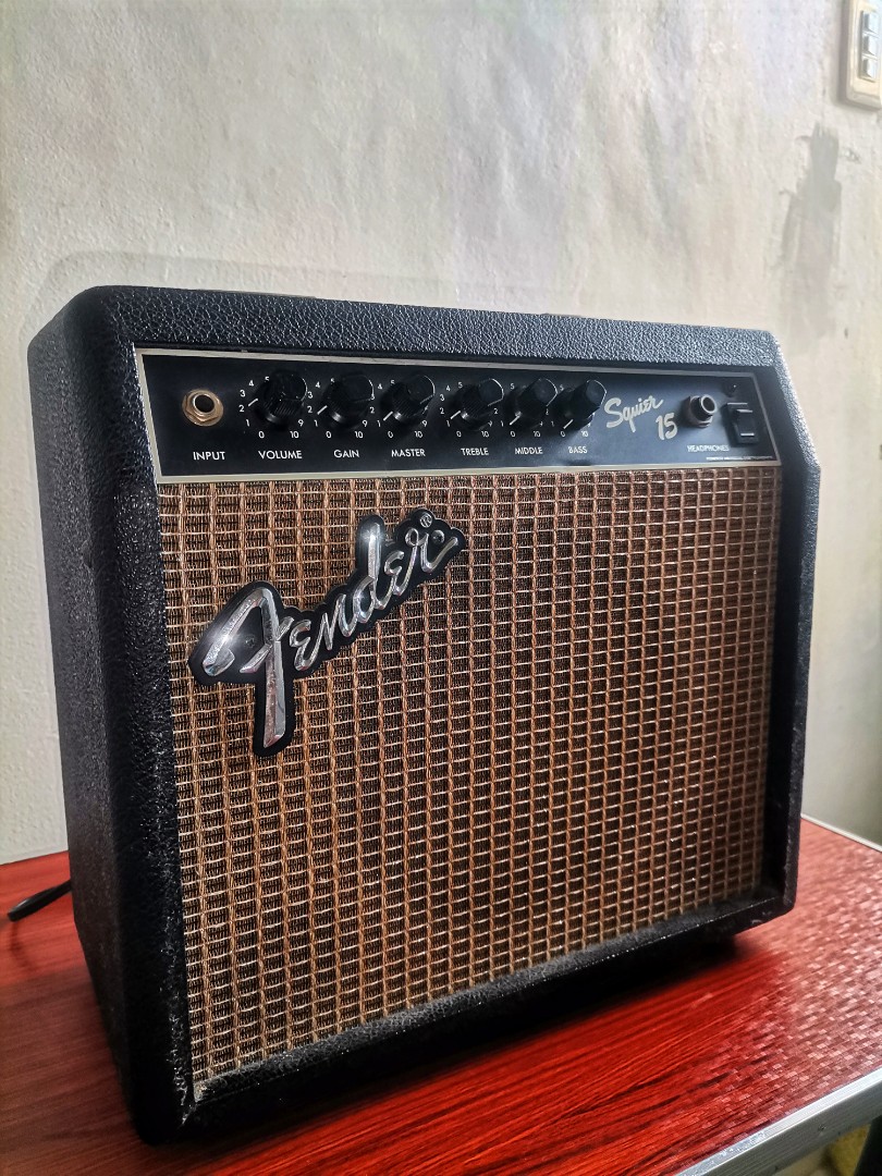 Rush Fender Squire Amp nego, Hobbies & Toys, Music & Media, Musical ...