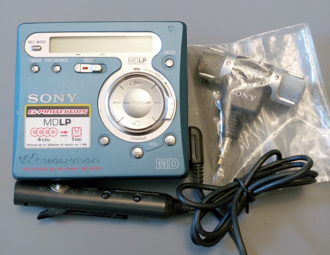 Sony MZ-R700 Player/Recorder with Remote Control & Audio mic (New ...