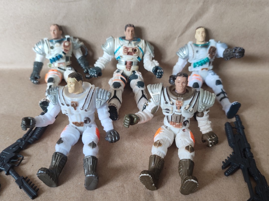 Space Soldiers Action Figures, Hobbies & Toys, Toys & Games on Carousell