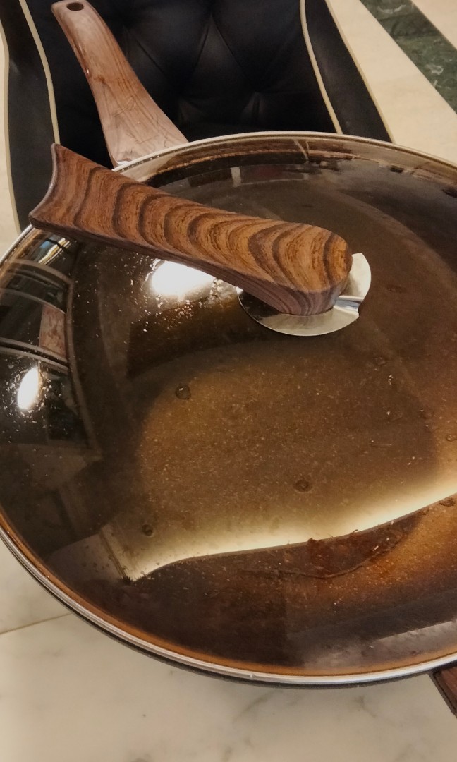 Stone wok, Furniture & Home Living, Kitchenware & Tableware, Other ...