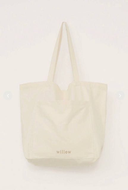 The Willow Label The Minimalist Tote Cream, Women's Fashion, Bags ...
