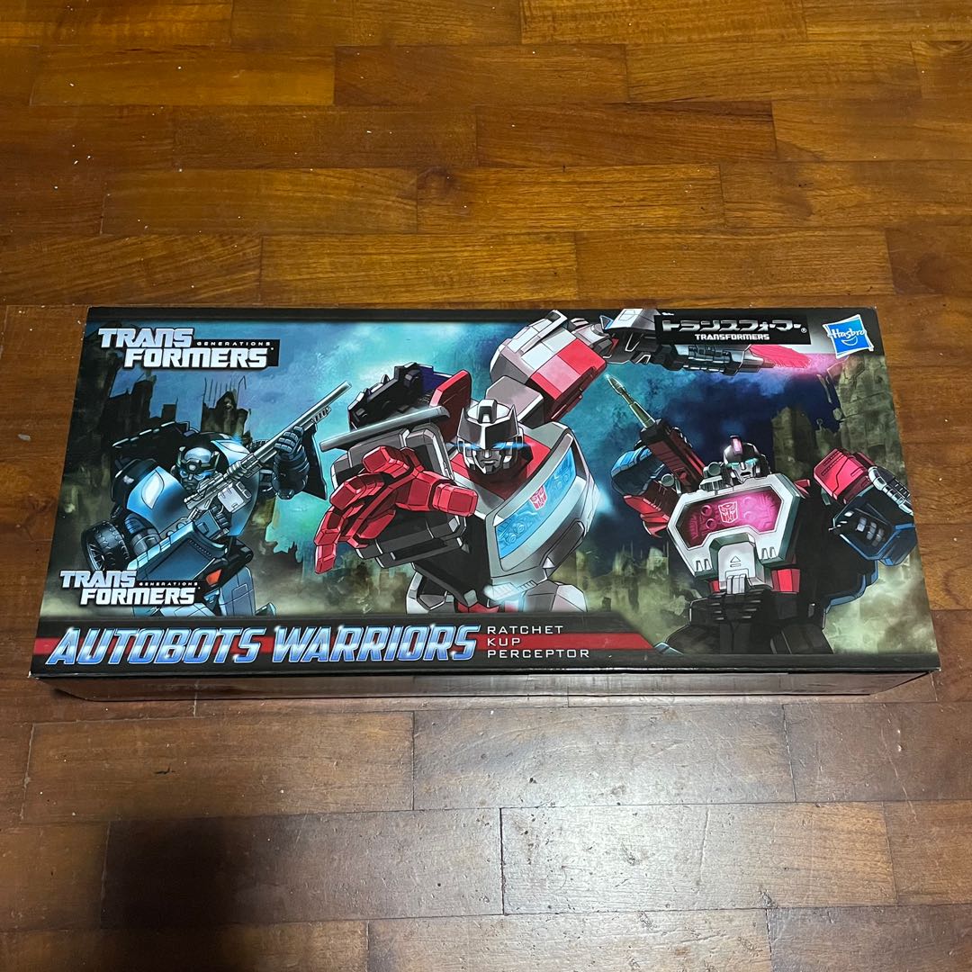 Transformers Generation Autobot Warriors , Hobbies & Toys, Toys & Games ...