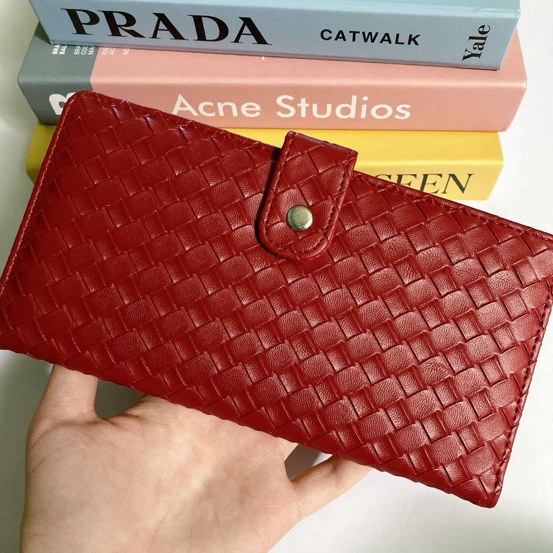 AVON IMARI LONG WALLET, Women's Fashion, Bags & Wallets, Wallets & Card ...