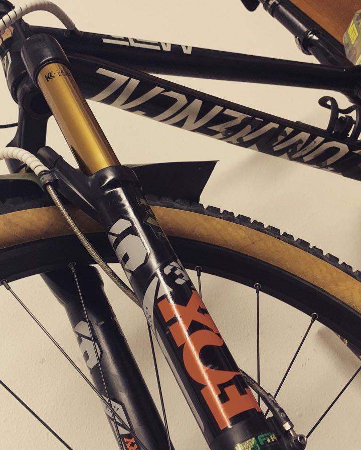 Rare black Commencal HT AM 2018, Sports Equipment, Bicycles & Parts ...