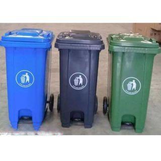 FOOT OPERATED TRASH BIN, Furniture & Home Living, Cleaning & Homecare ...