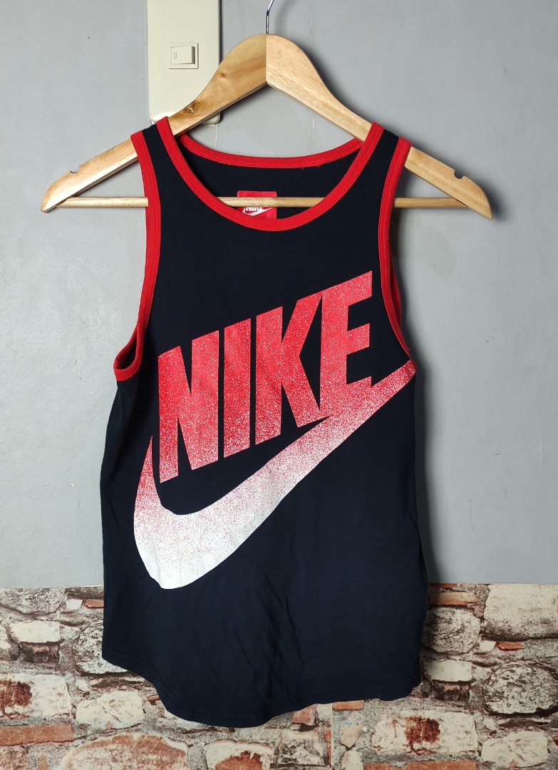 Nike Sando, Babies & Kids, Babies & Kids Fashion on Carousell
