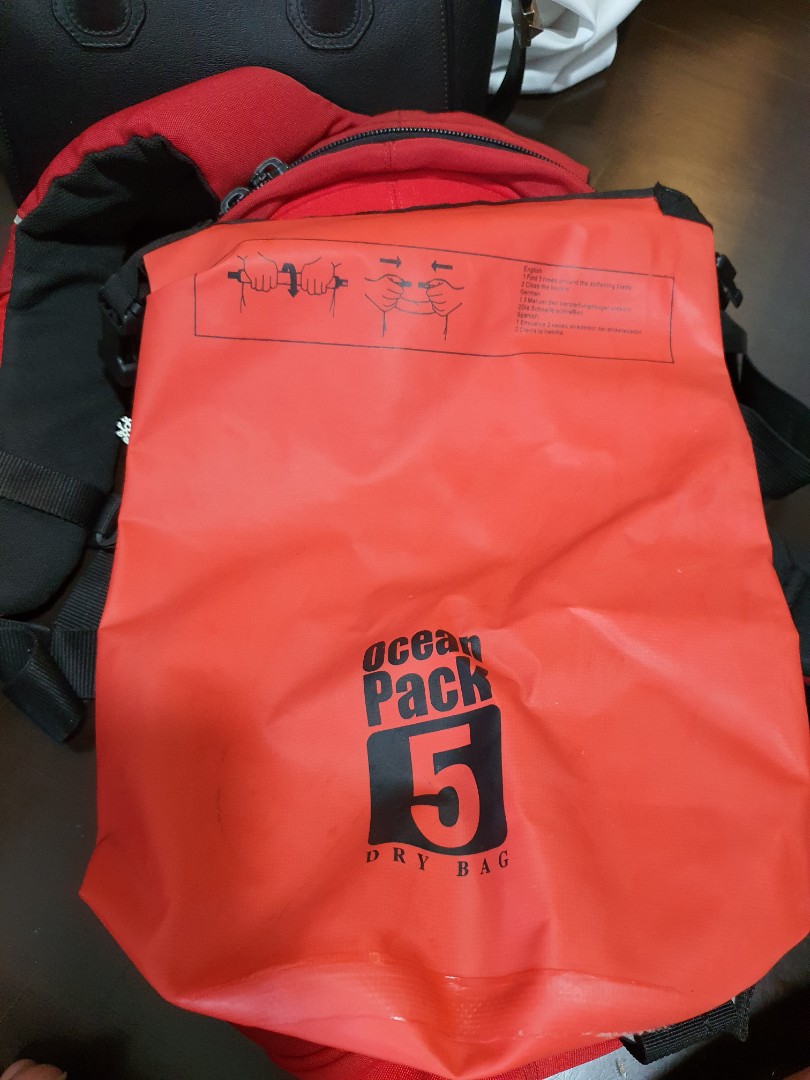 Ocean pack 5L, Men's Fashion, Bags, Sling Bags on Carousell