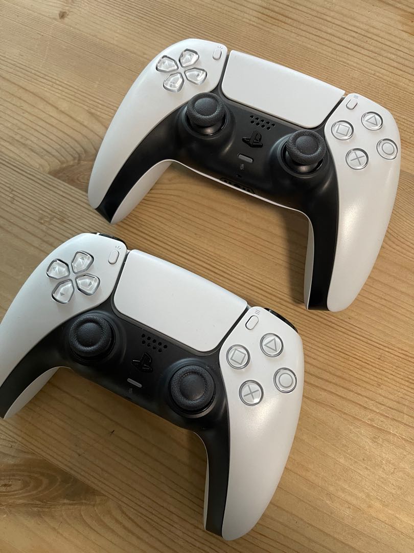 Original PS5 Controller 2pcs, Video Gaming, Gaming Accessories ...