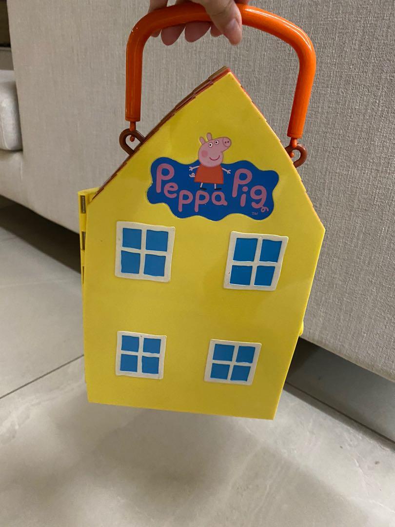 Peppa Pig Foldable House, Hobbies & Toys, Toys & Games on Carousell