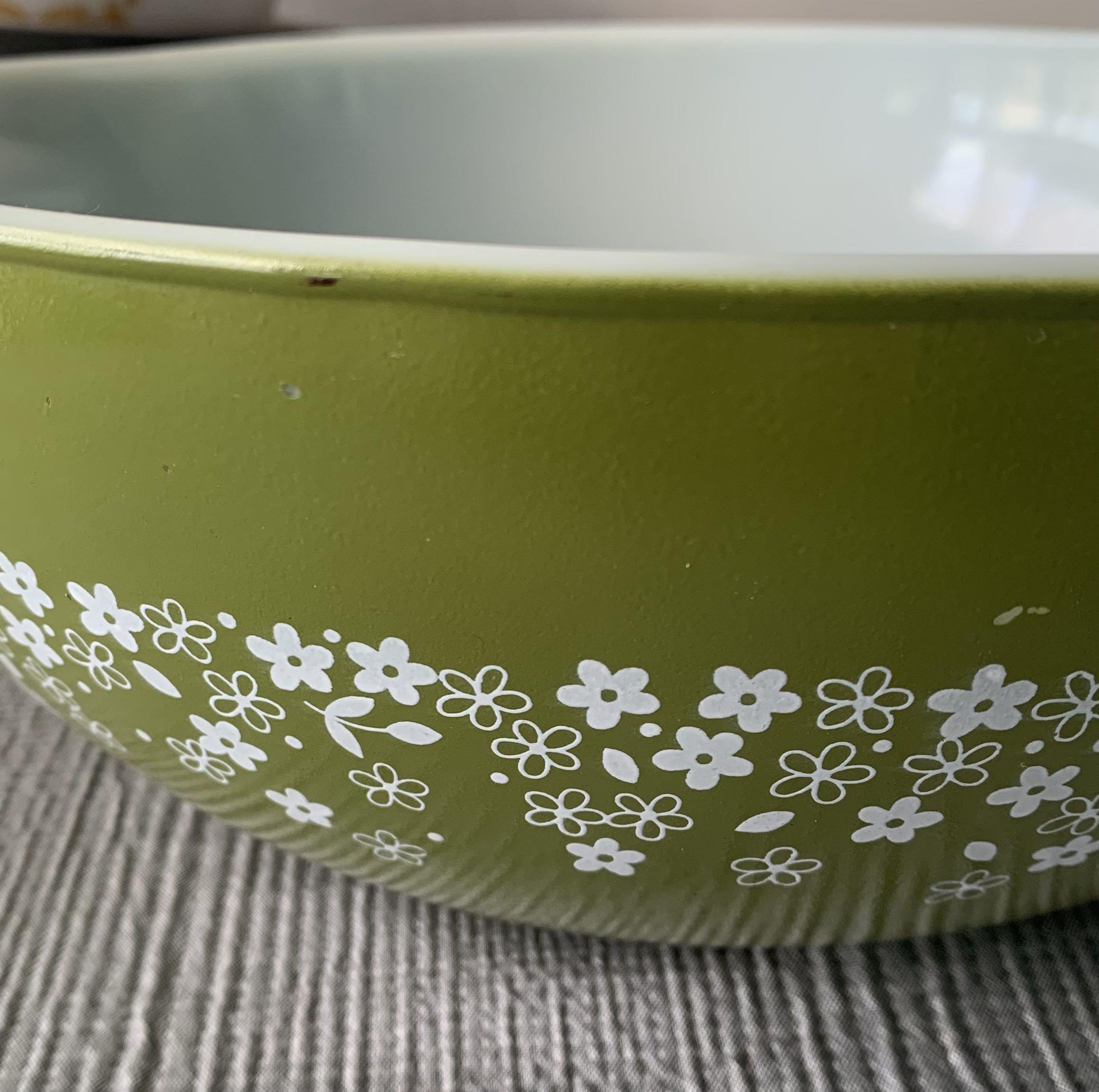 PYREX spring blossoms 444 bowls, Furniture & Home Living, Kitchenware ...