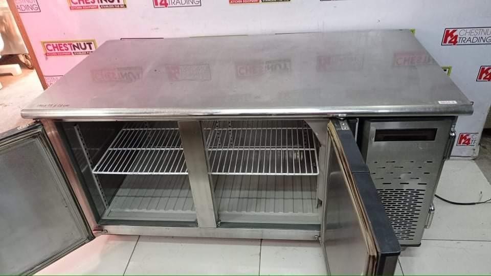 Ruey Shing 2door under counter chiller, TV & Home Appliances, Kitchen ...
