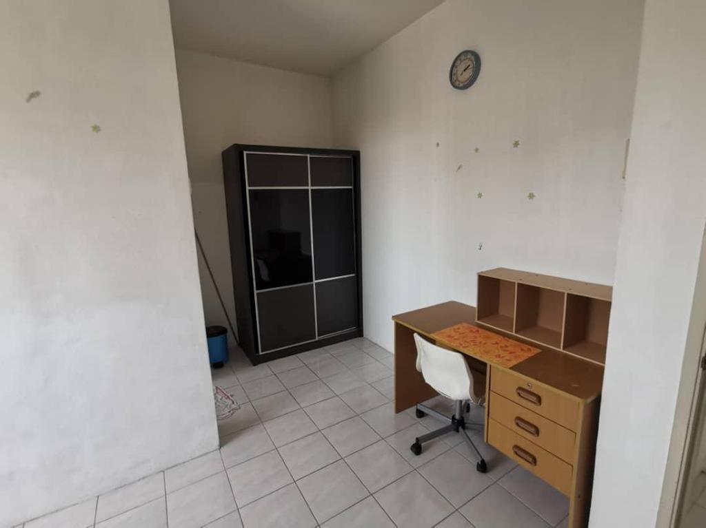 Suria Damansara Condominium Near LRT Lembah Subang Petaling Jaya ...