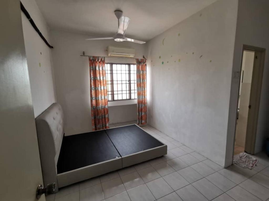 Suria Damansara Condominium Near LRT Lembah Subang Petaling Jaya ...